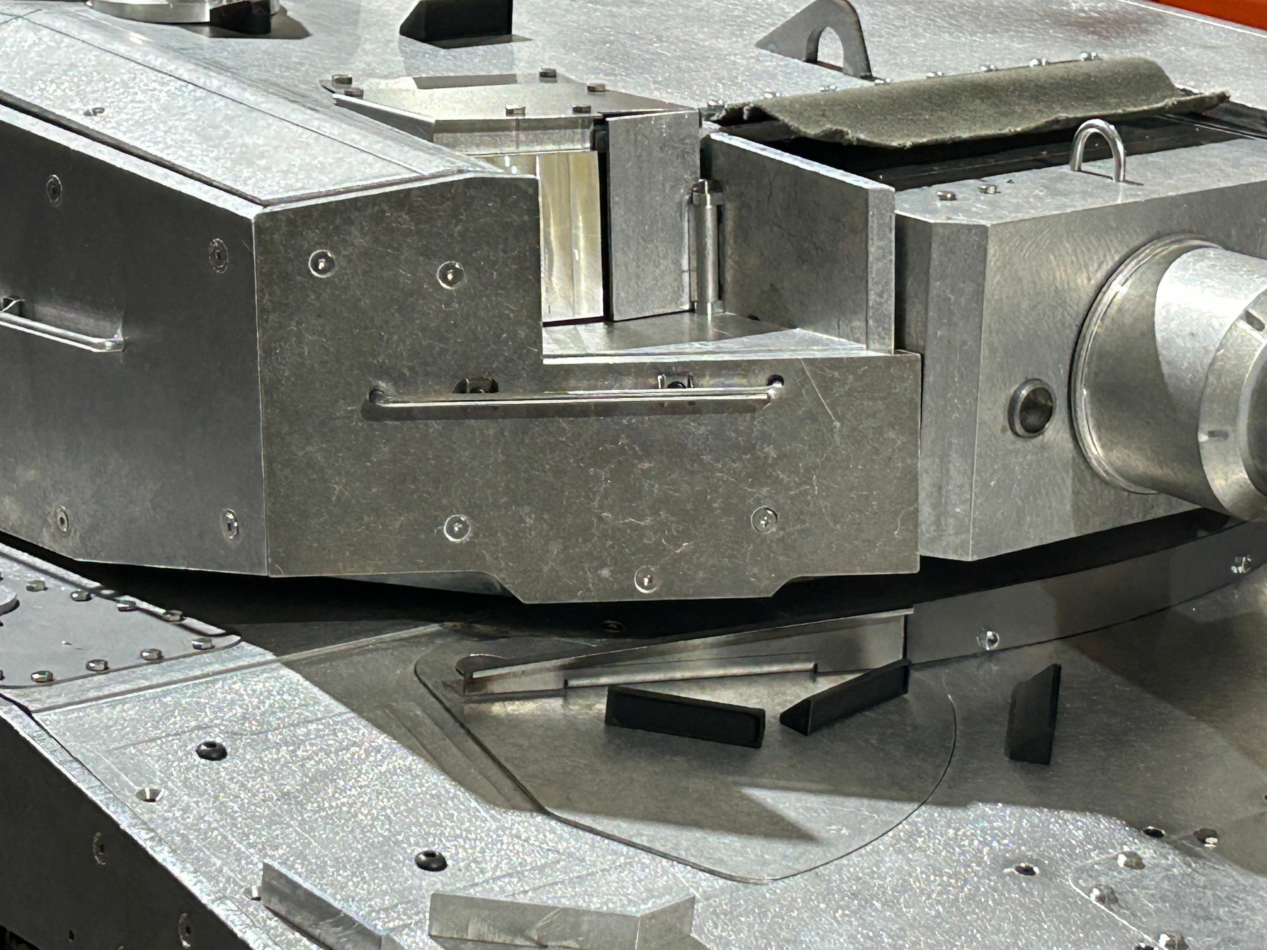 LEOPARD 2A4 – Armortek Limited